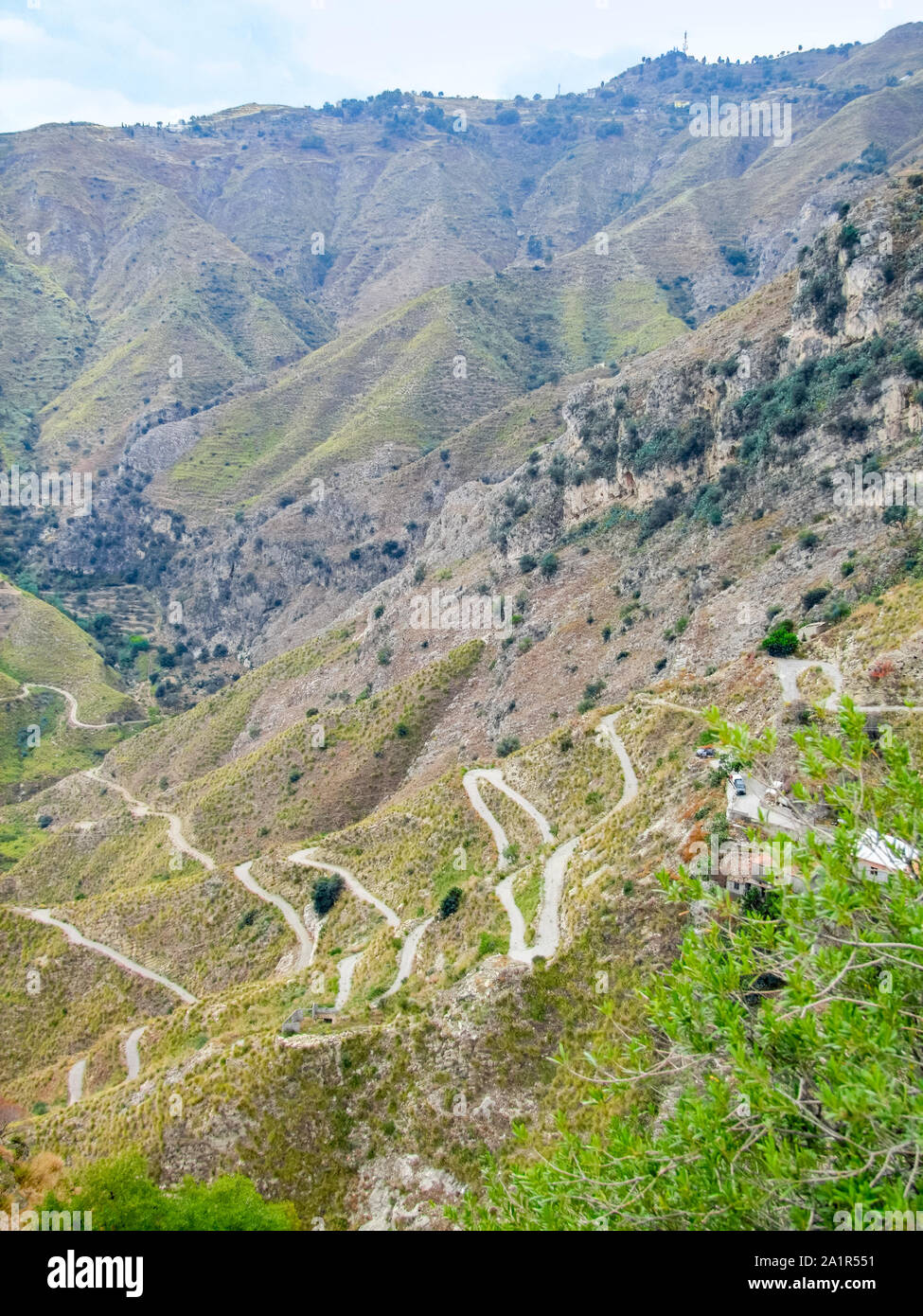 Hillslope hi-res stock photography and images - Alamy