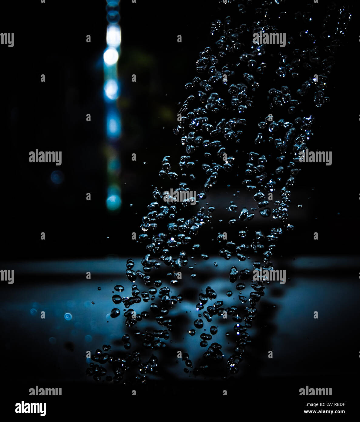 Water pouring from faucet sink hi-res stock photography and images - Alamy