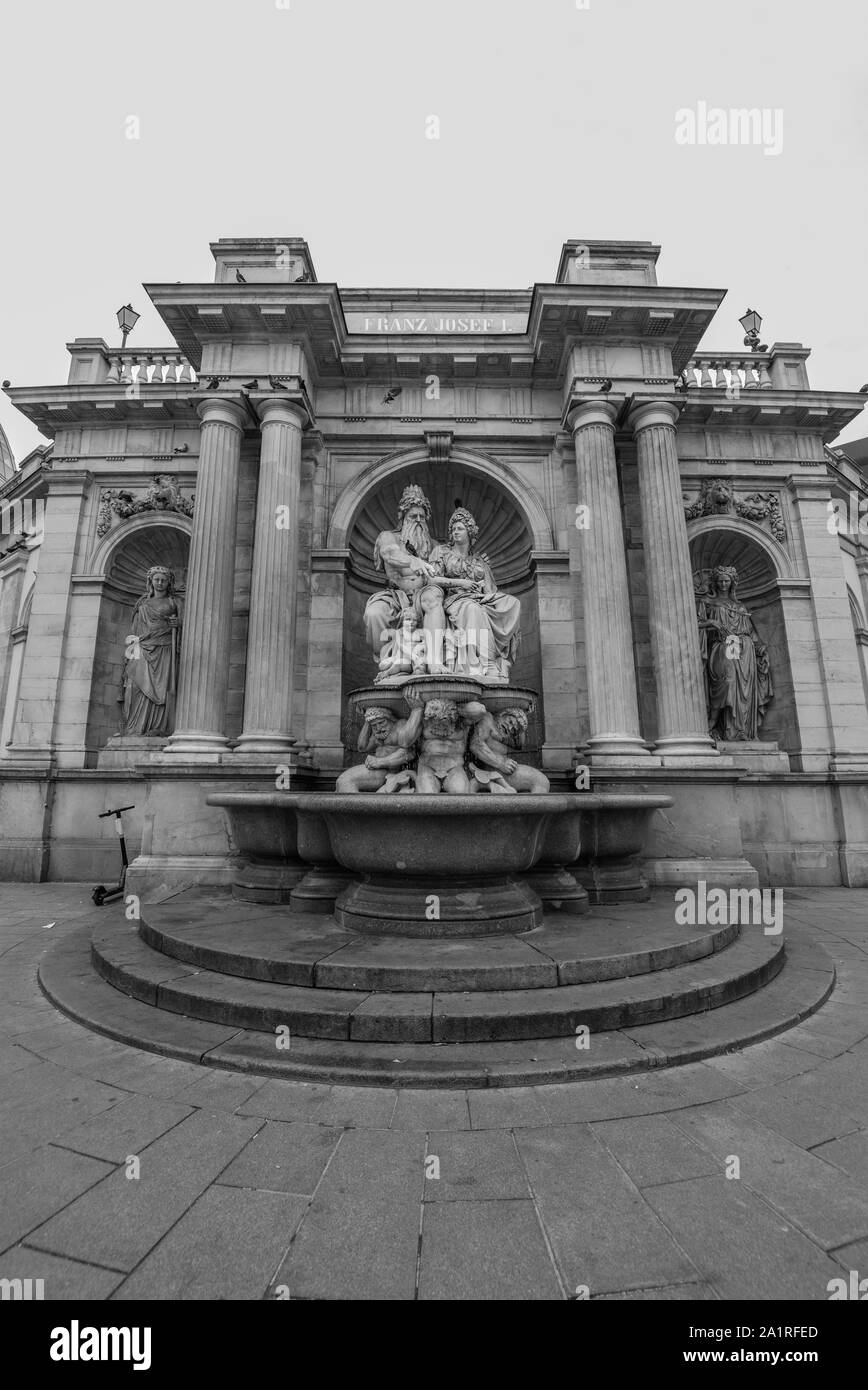 Vienna vertical Black and White Stock Photos & Images - Alamy