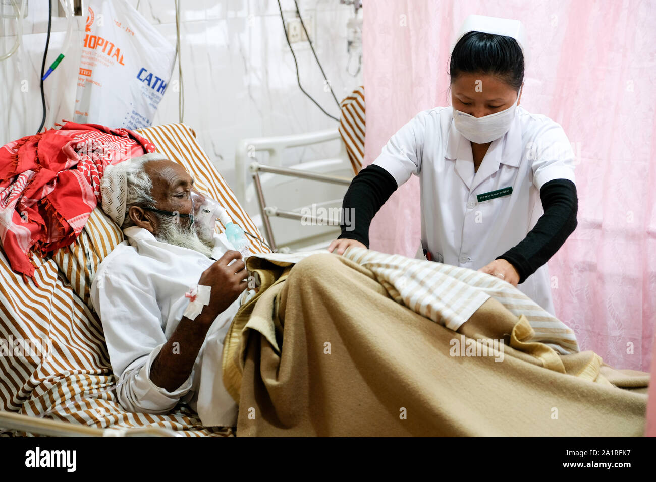 Hospital asia hi-res stock photography and images - Alamy