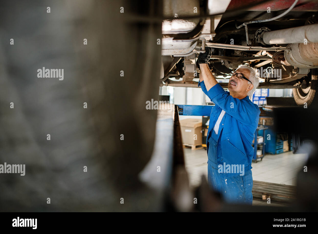 Broken machine hi-res stock photography and images - Alamy