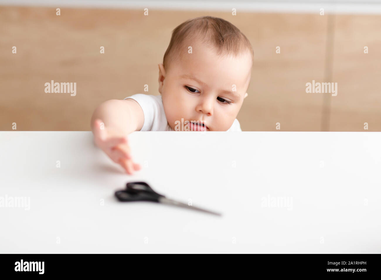 Scissors and baby hi-res stock photography and images - Alamy