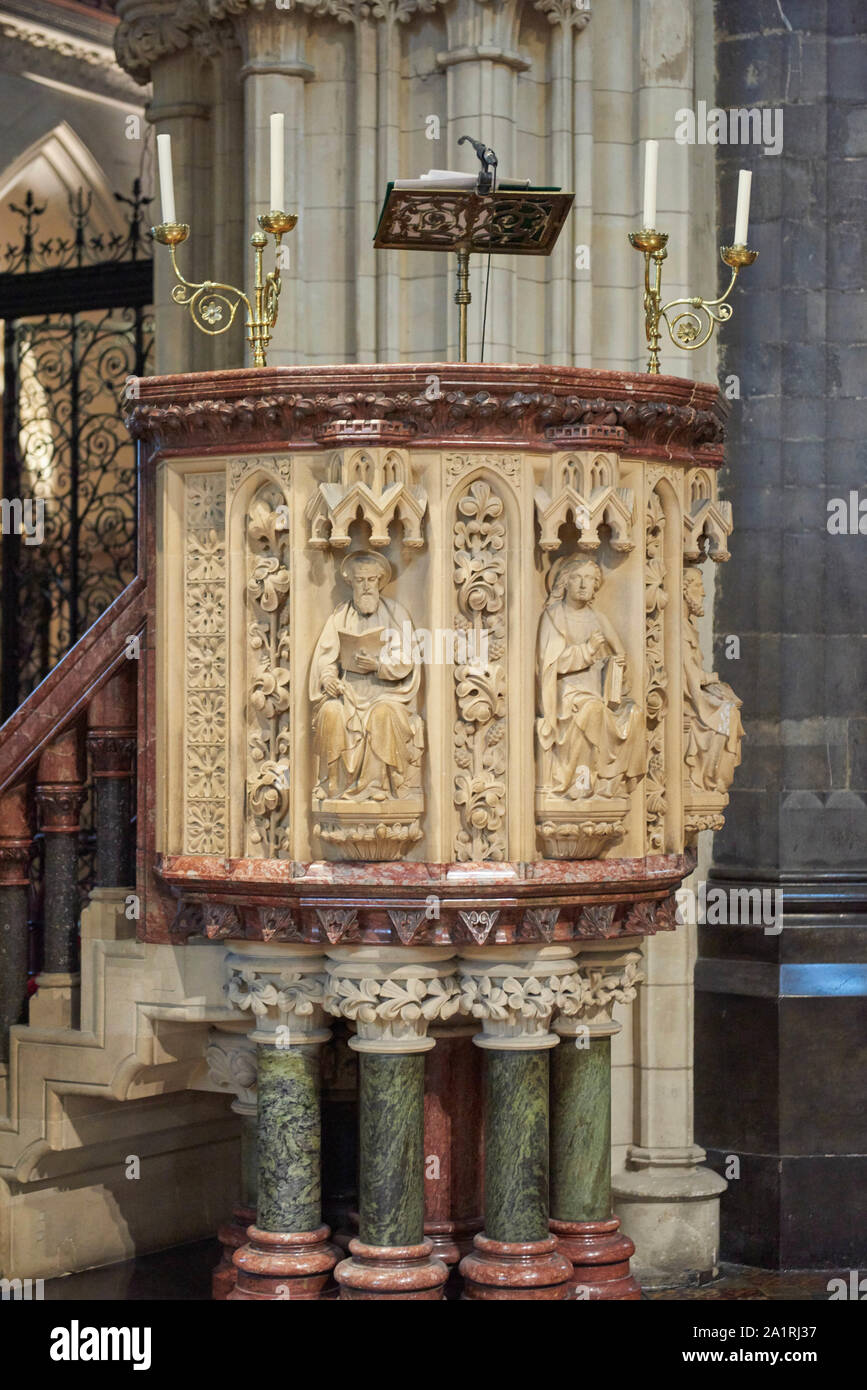 Christ church reading hi-res stock photography and images - Alamy