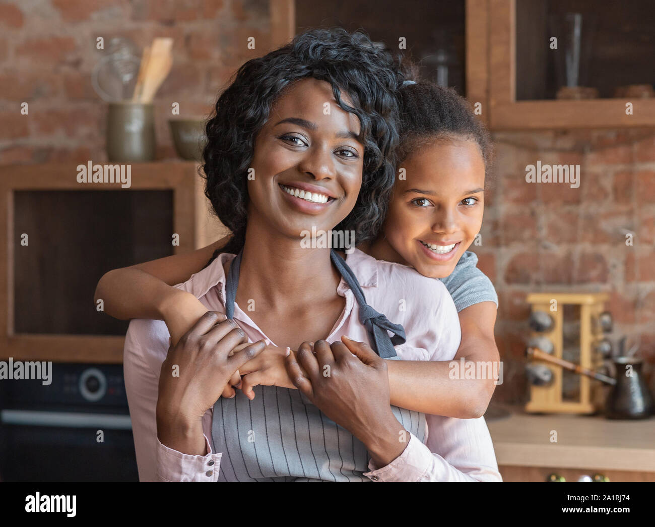 Motherhood emotional bonding hi-res stock photography and images - Alamy