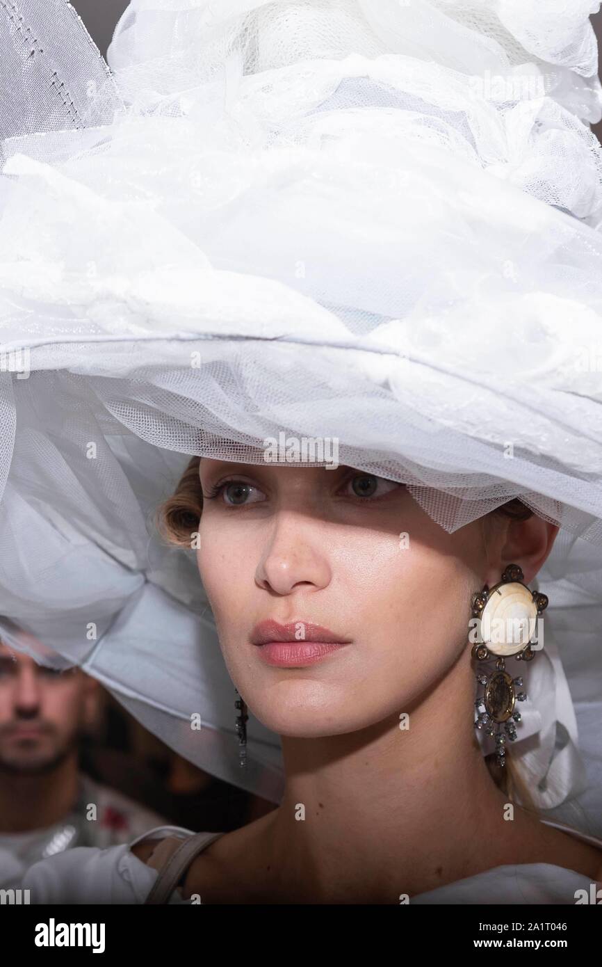 Paris, France. 28th Sep, 2019. EXCLUSIVE - Bella Hadid at the backstage ...