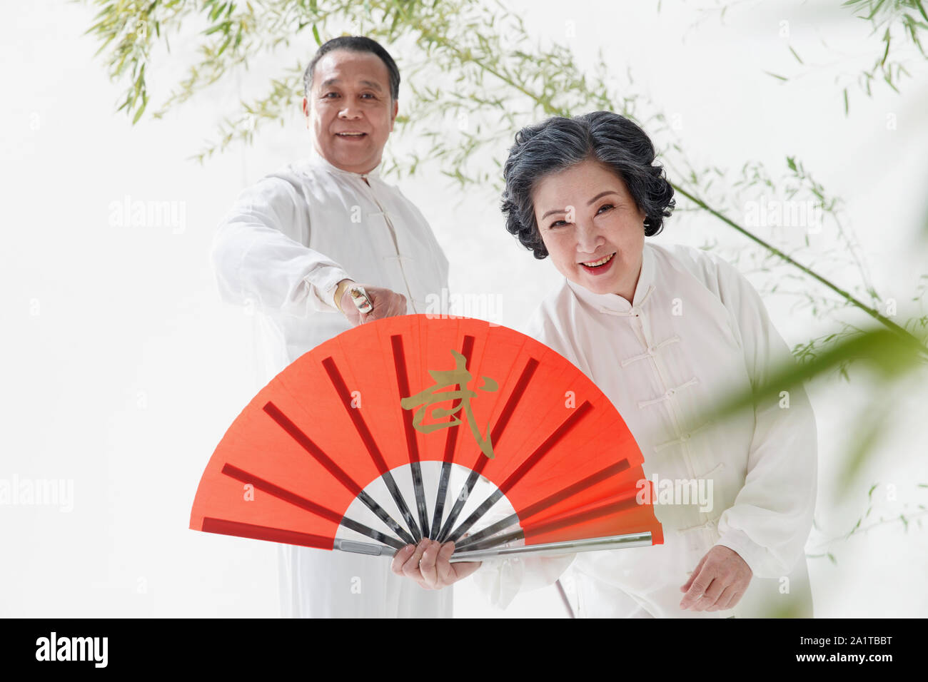Old people dancing fan Stock Photo - Alamy