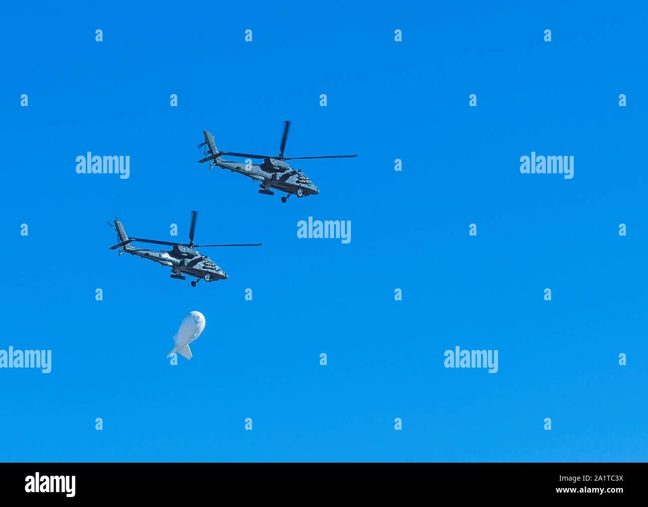 Apache attack helicopters AH-64 from Bravo Company, 1-501 Attack ...