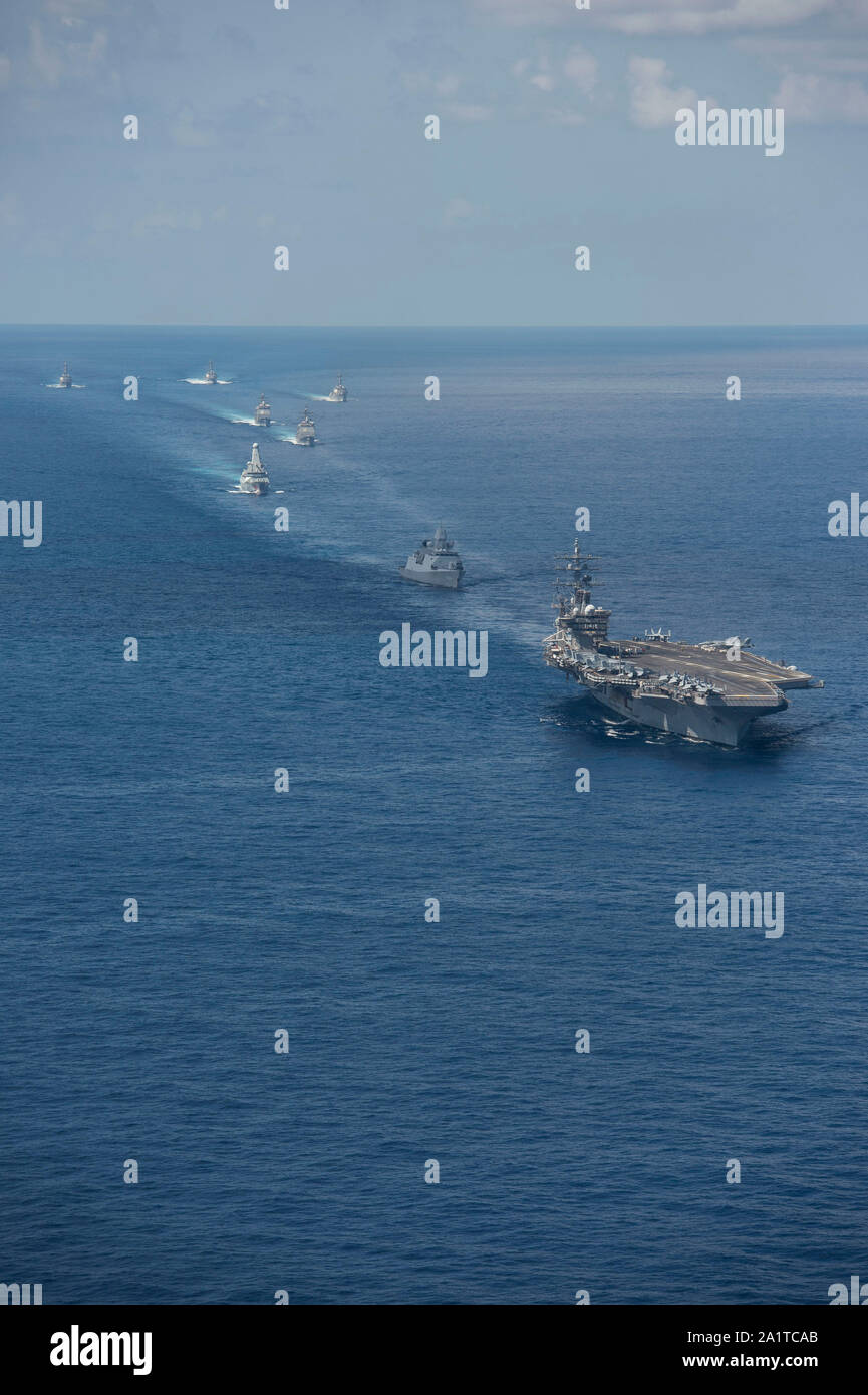 190928-N-YZ751-1960 ATLANTIC OCEAN (Sept. 28, 2019) The aircraft ...