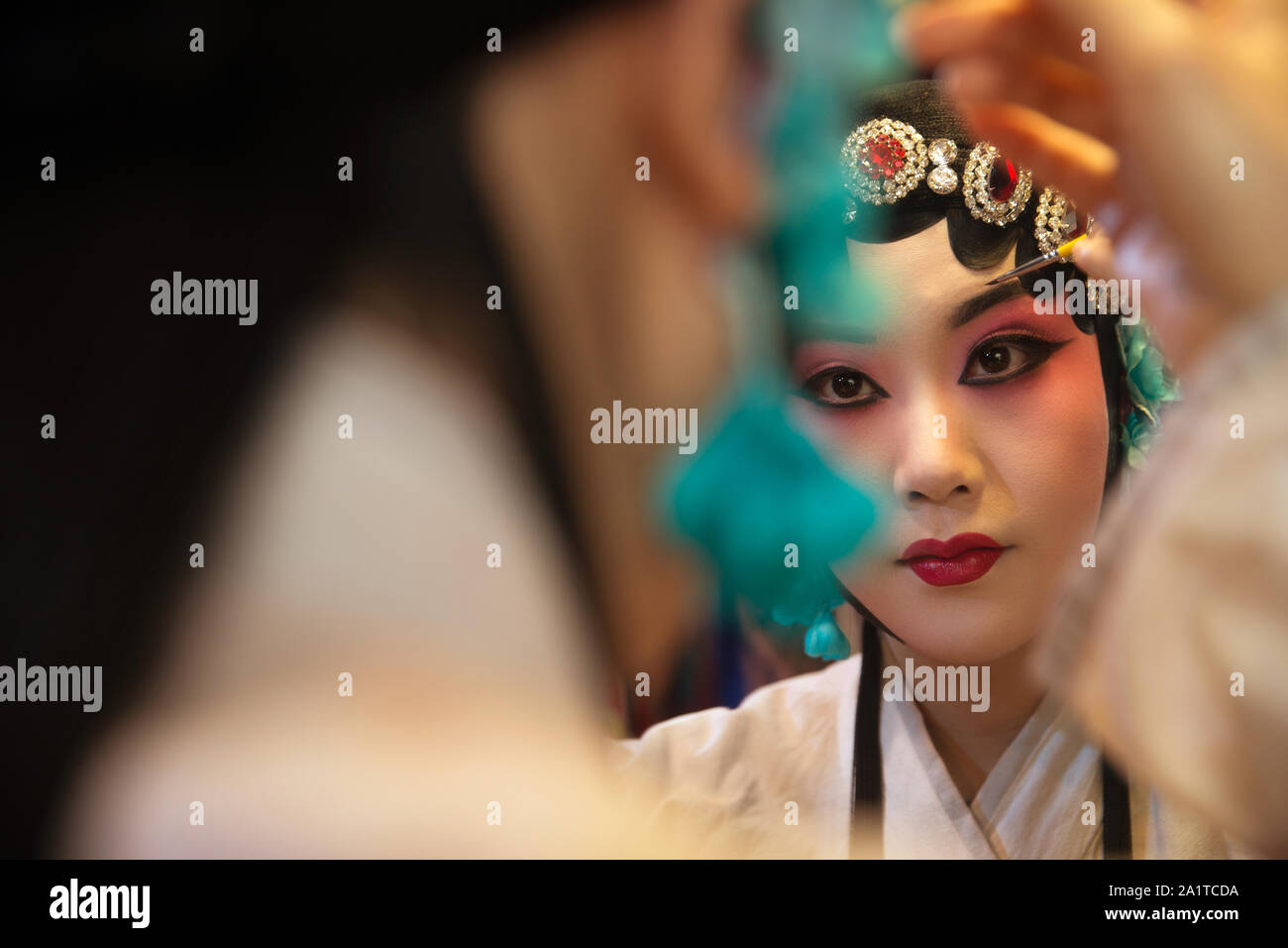 Chinese beijing opera performer applying hi-res stock photography and ...