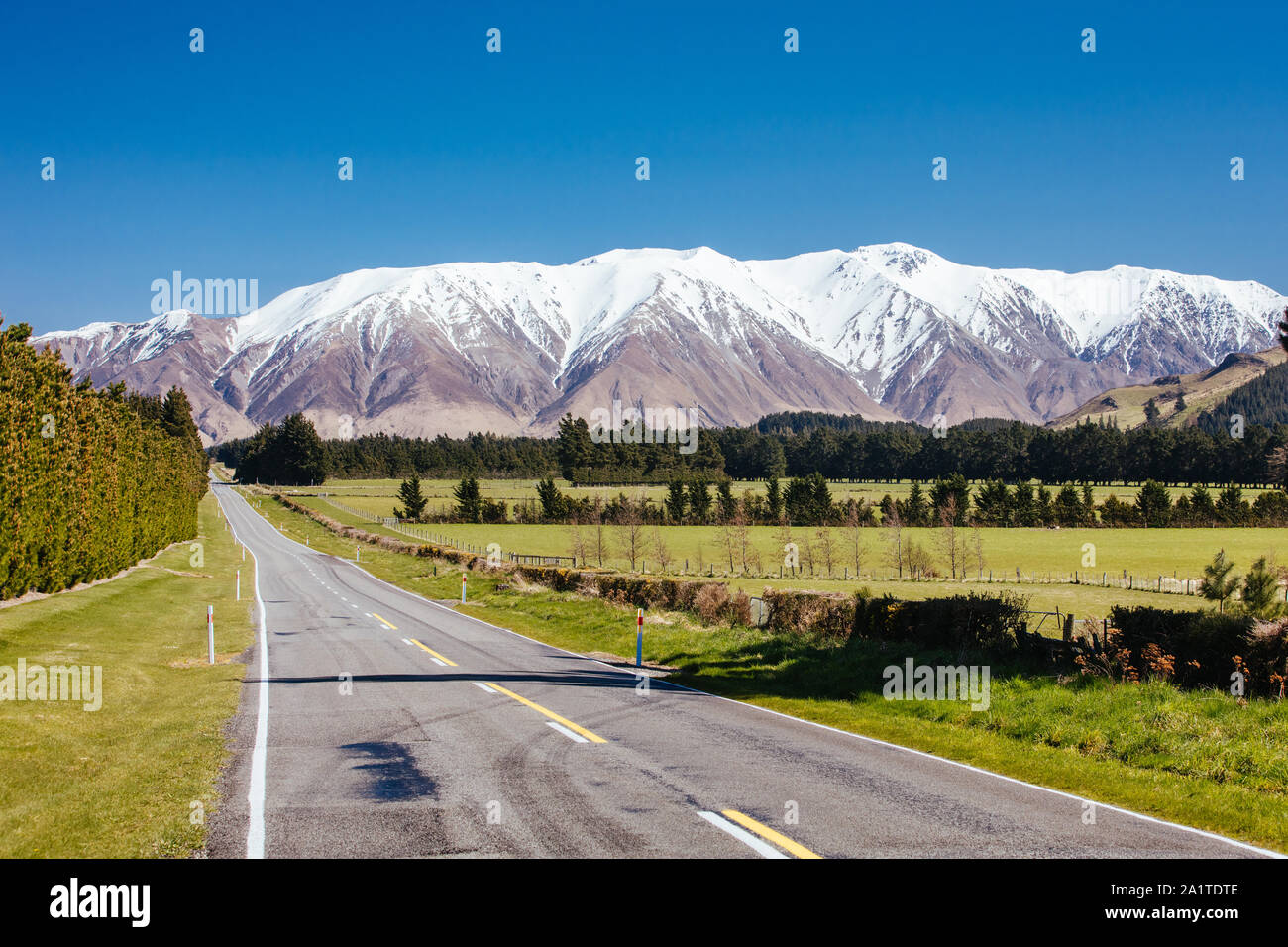 On the hutt road hi-res stock photography and images - Alamy