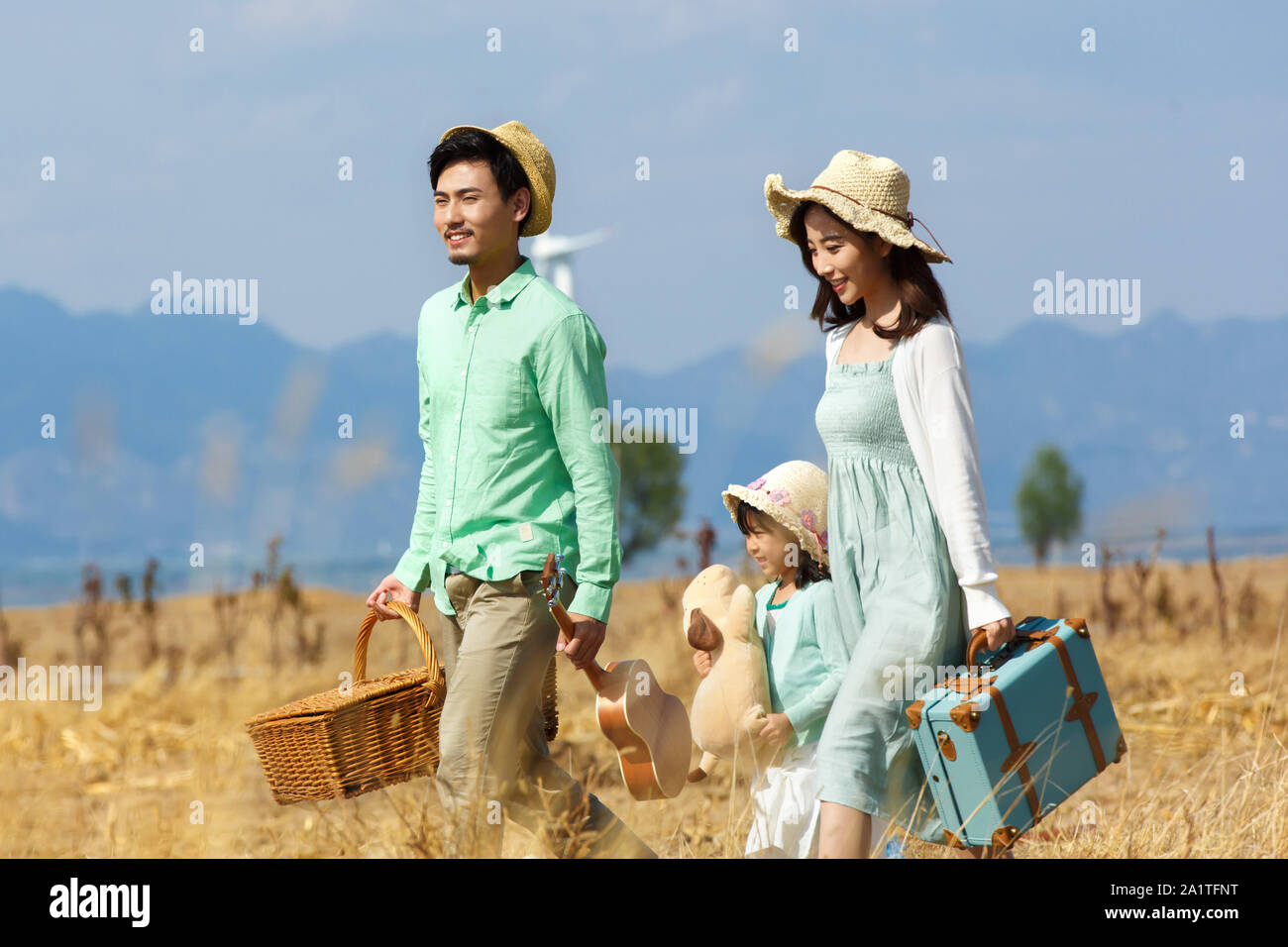 Happy family outdoor outing Stock Photo - Alamy