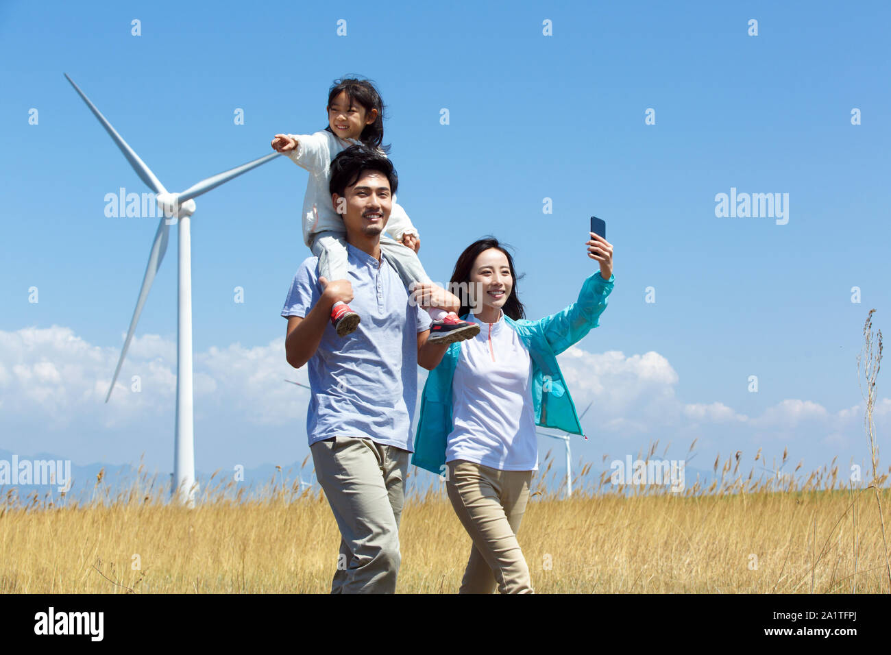 Outdoor child photography shoot hi-res stock photography and images - Alamy
