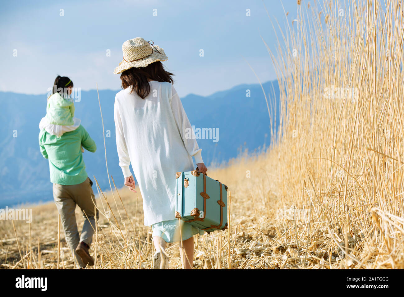 Happy family outdoor outing Stock Photo - Alamy