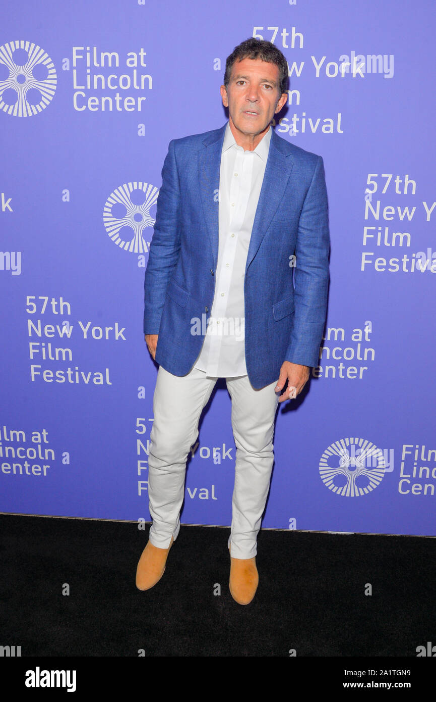 NEW YORK, NY - SEPTEMBER 28: Actor Antonio Banderas attends the "Pain ...