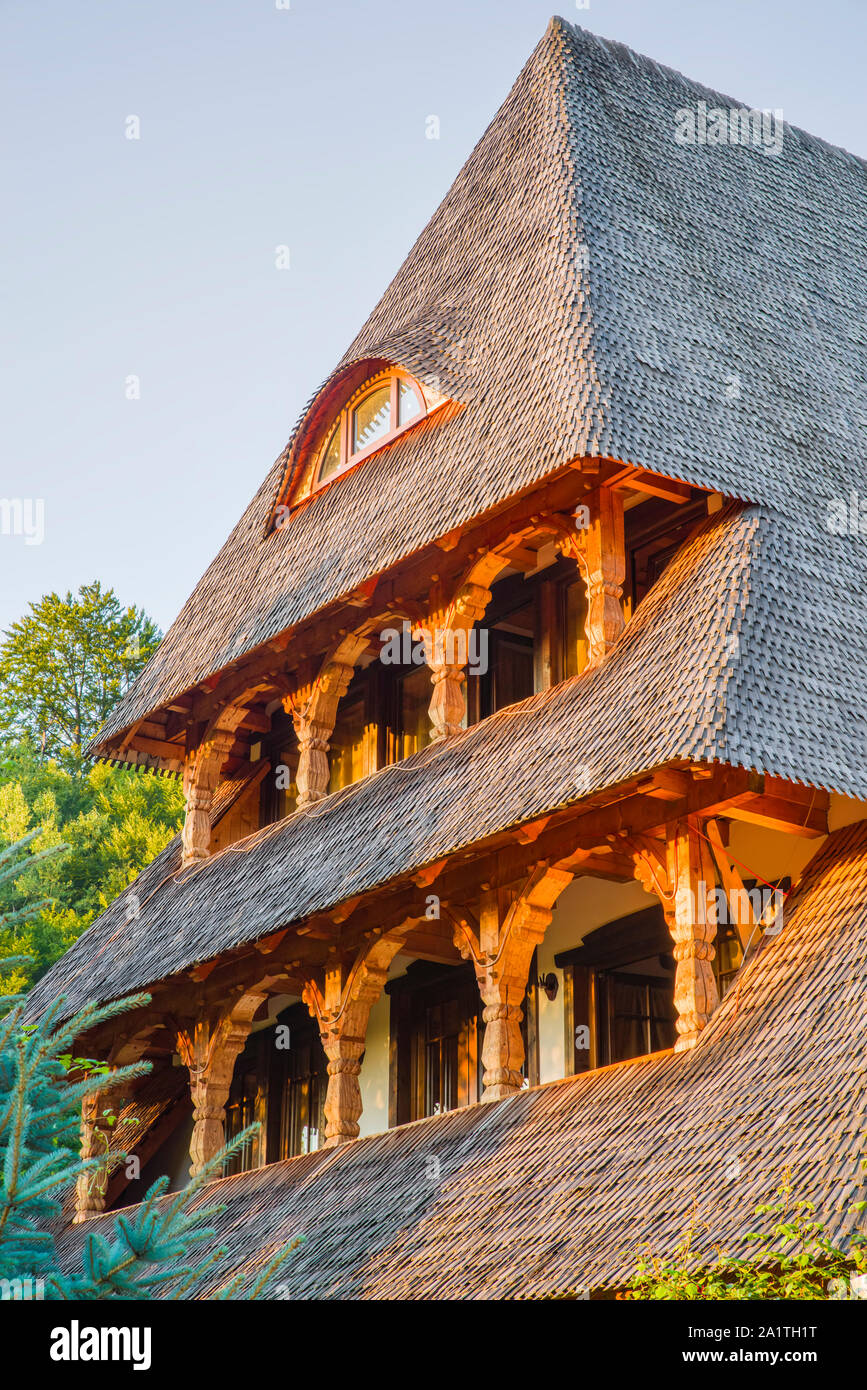 Romanian Architecture