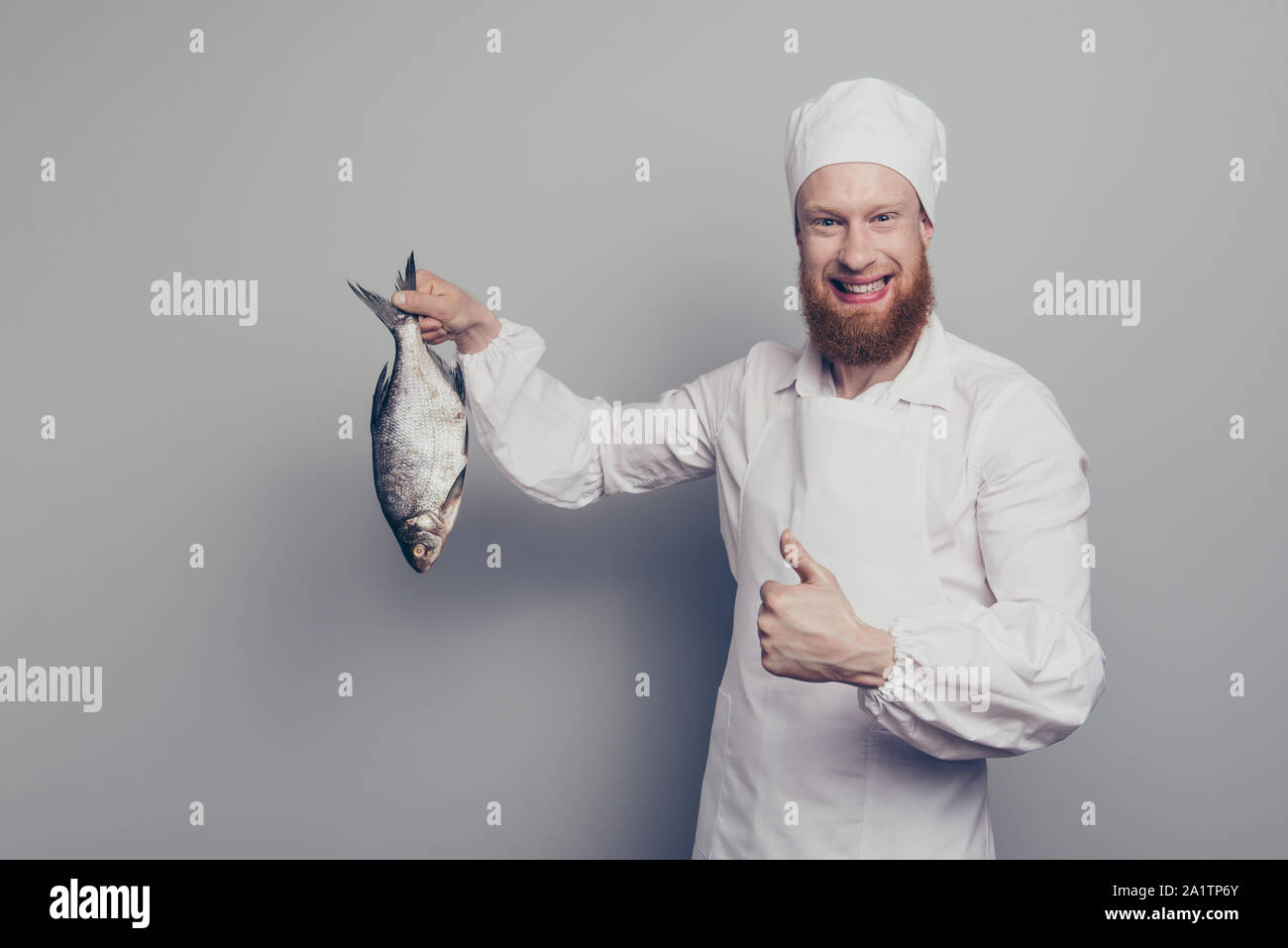 Portrait of he nice lovely attractive handsome cheerful cheery glad ...