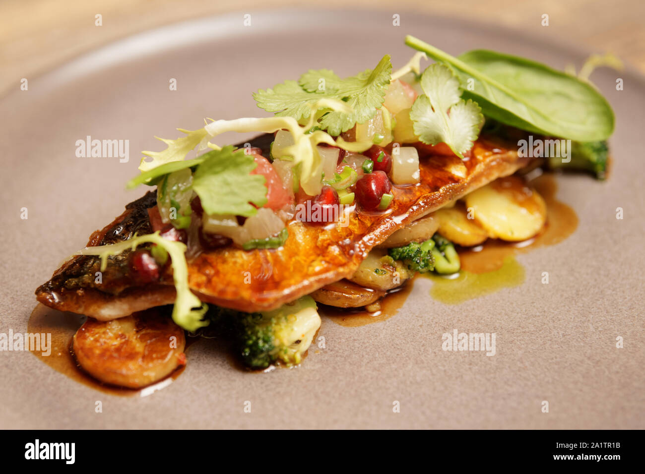 Fusion cuisine hi-res stock photography and images - Alamy