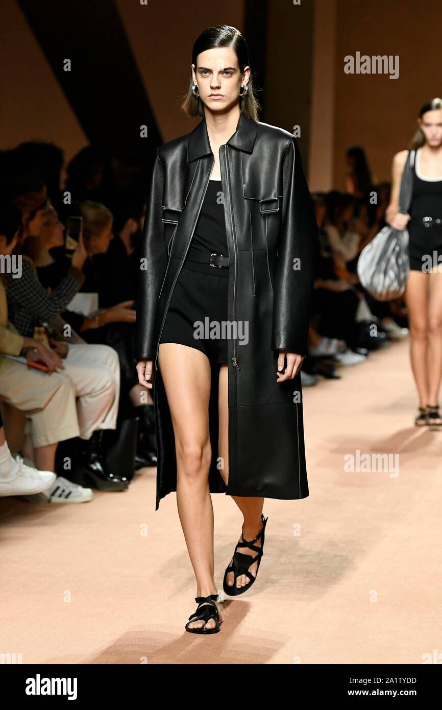 Paris, France. 28th Sep, 2019. HERMES SS20 Runway during Paris Fashion ...
