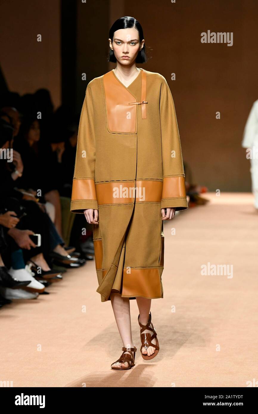 Paris, France. 28th Sep, 2019. HERMES SS20 Runway during Paris Fashion ...