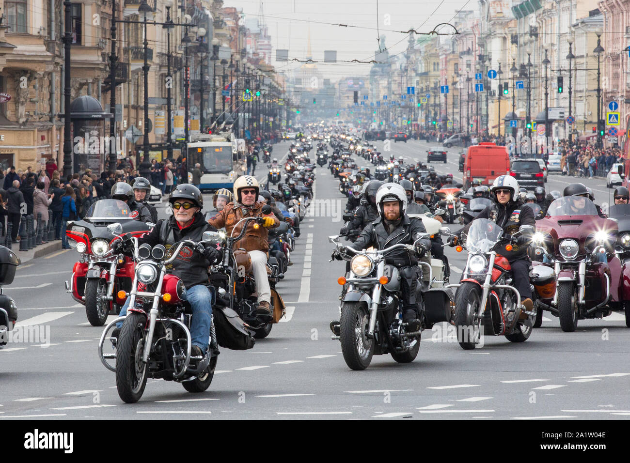 St. Petersburg, Russia. 28th Sep, 2019. Motorcycles run in Nevsky ...