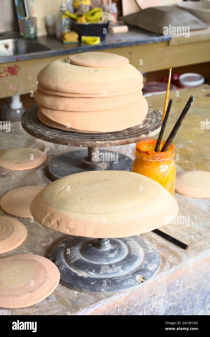 Chile pottery hi-res stock photography and images - Alamy