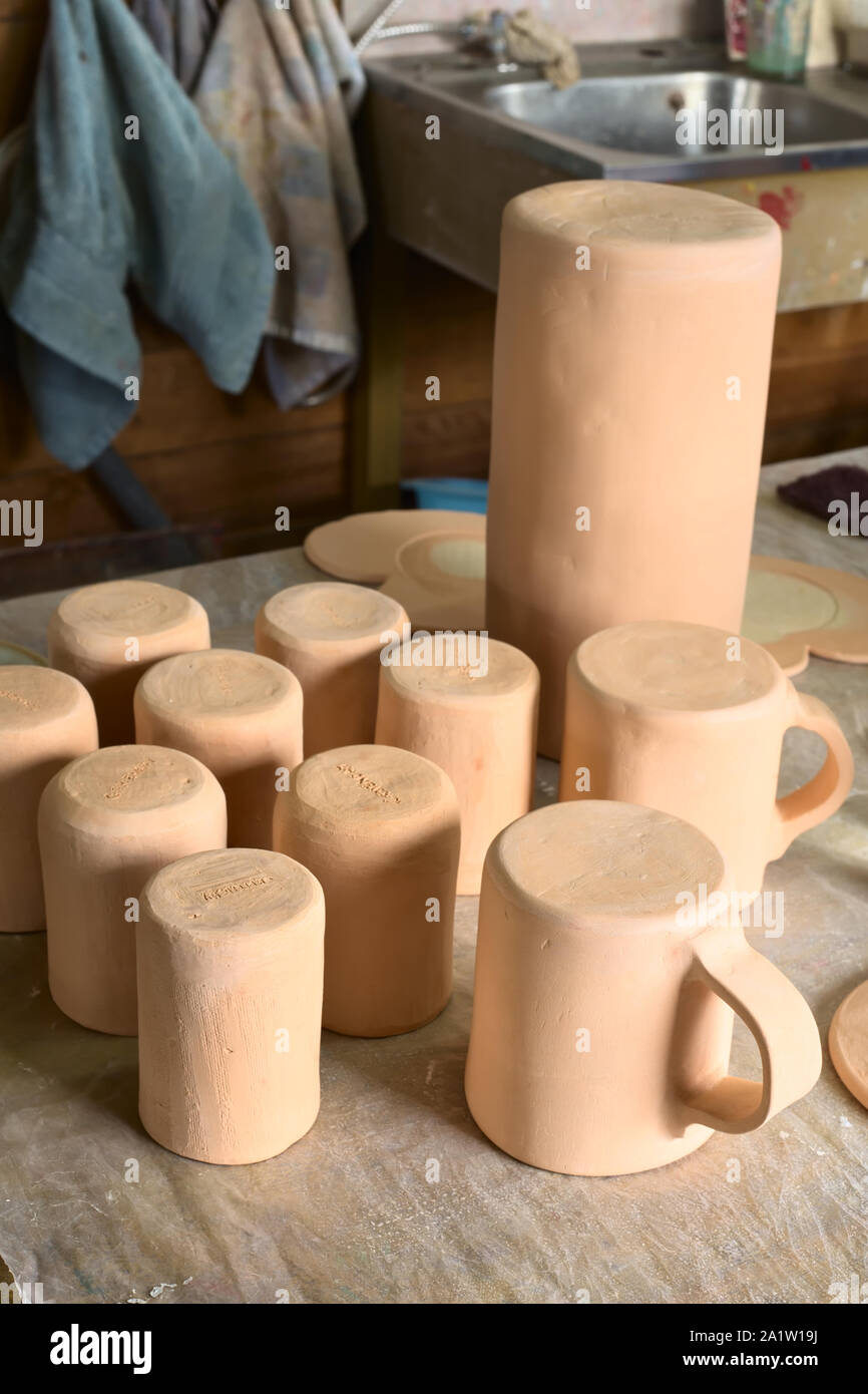 Chile pottery hi-res stock photography and images - Alamy