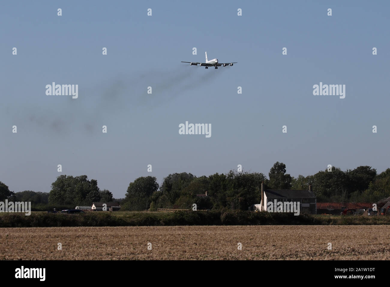USAF OC-135B 'Open Skies' treaty aircraft landing at RAF Mildenhall in ...