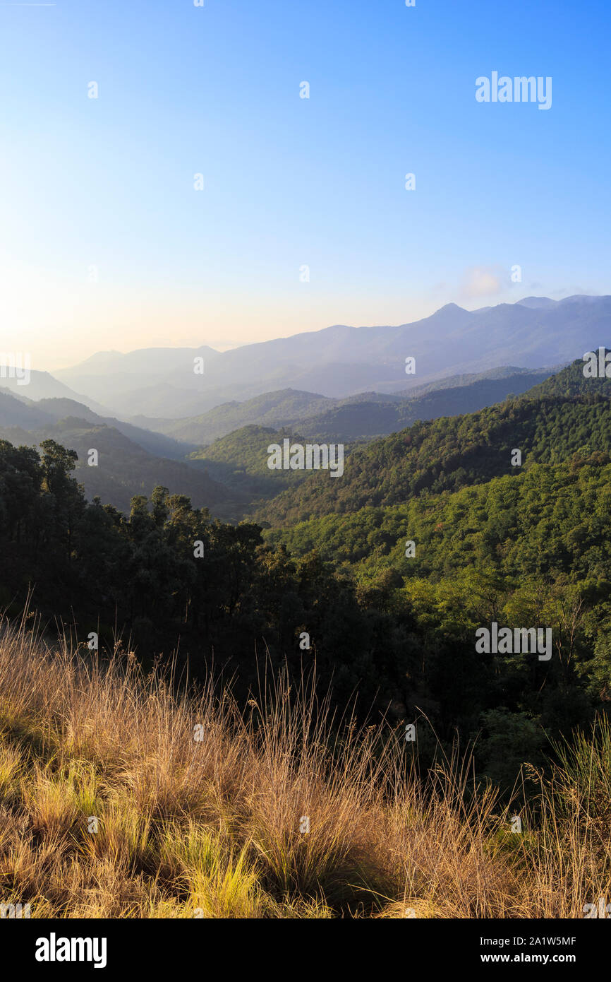 Blue sky and fog hi-res stock photography and images - Alamy