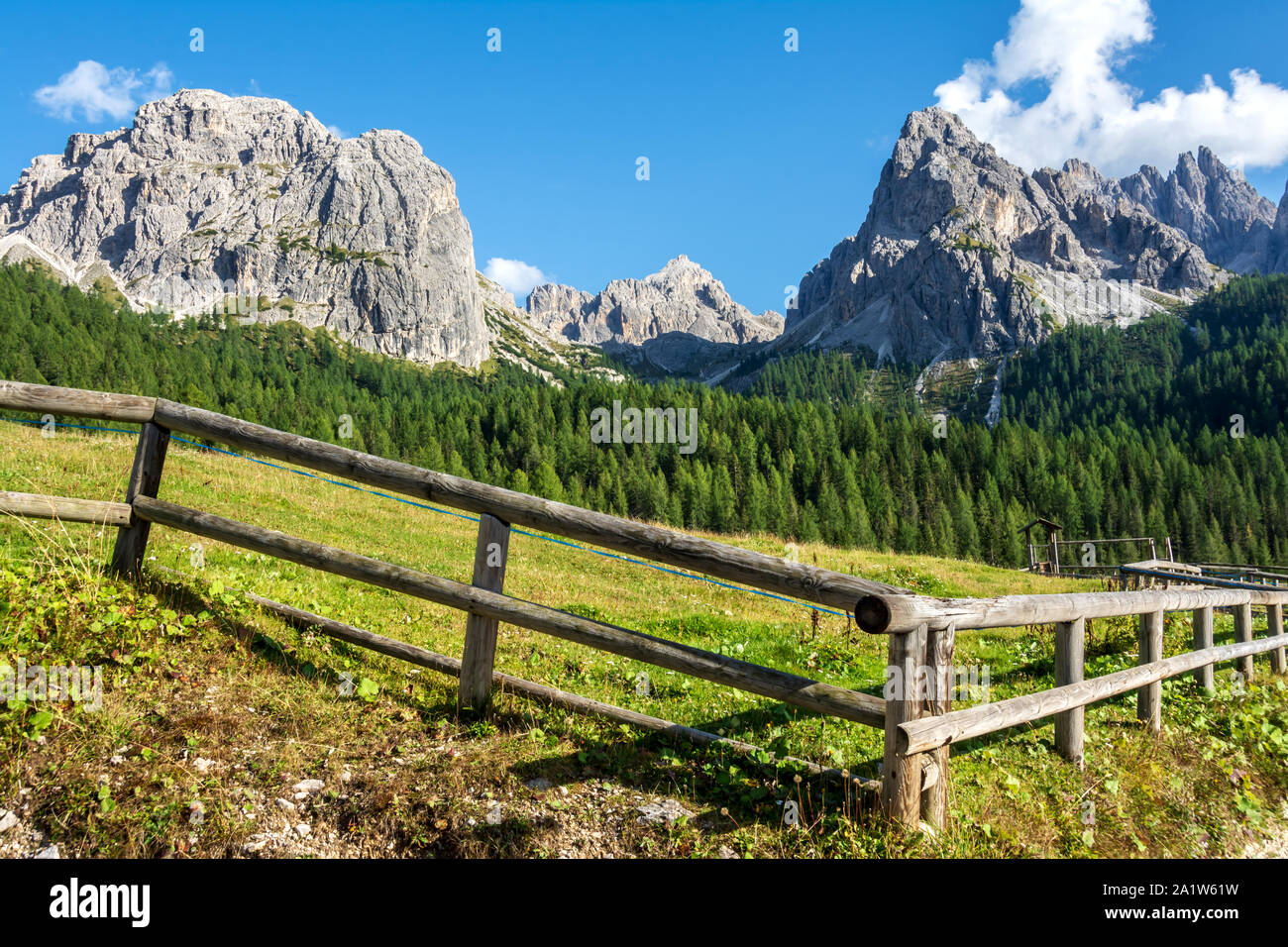 lake in the dolomite mountains Stock Photo - Alamy