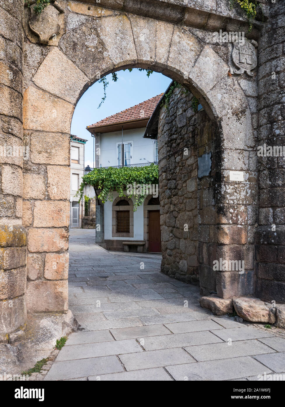 Medieval city gate Porta Nova ("The New Gate") in the city walls of ...