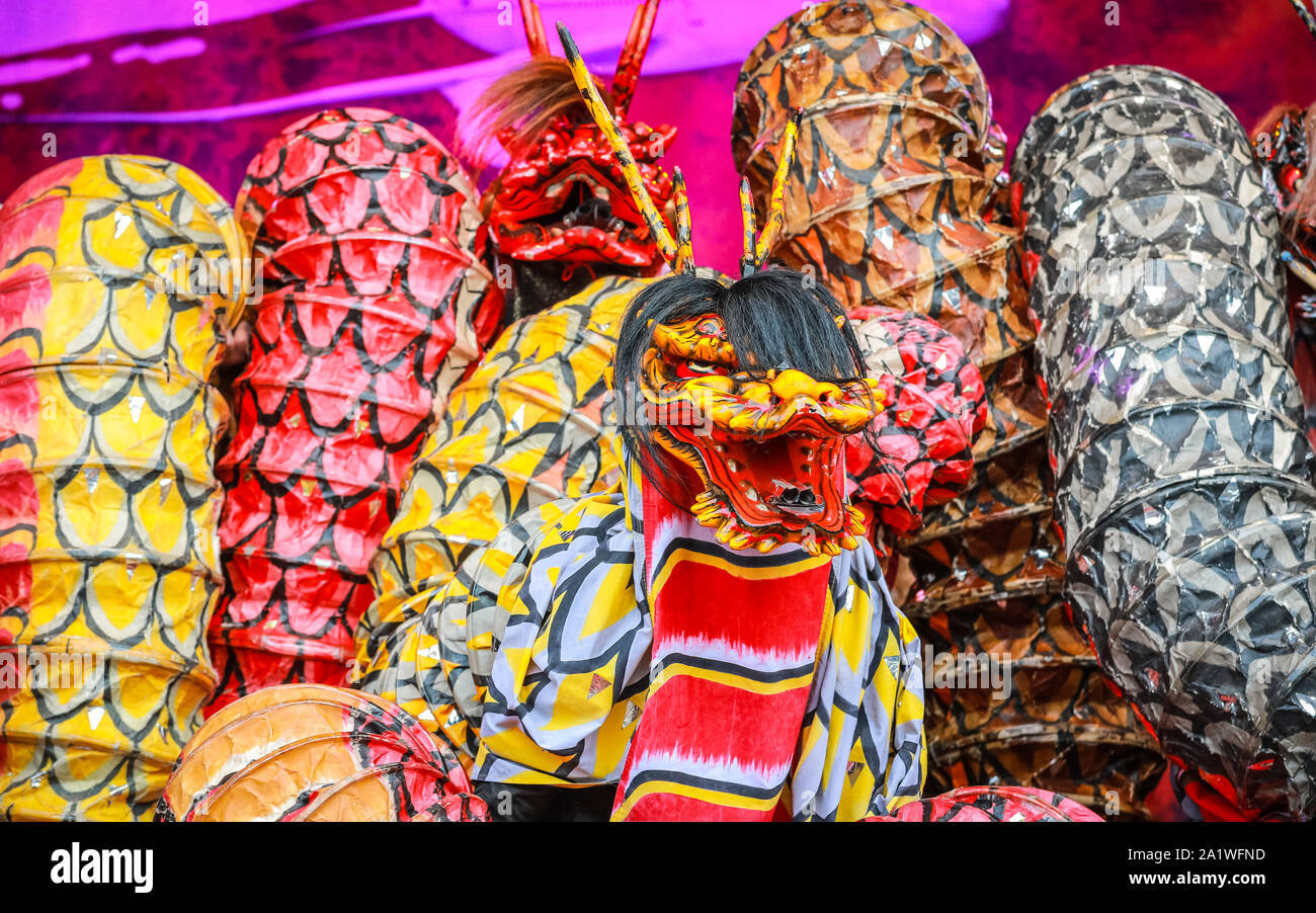 Kagura dancing hi-res stock photography and images - Alamy