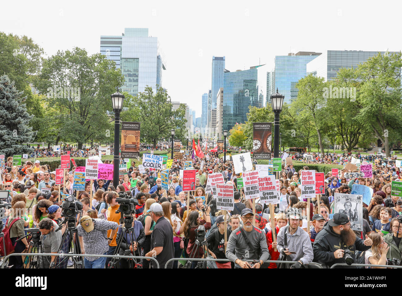 TORONTO, ONTARIO, CANADA - SEPTEMBER 27, 2019: 'Fridays for Future ...