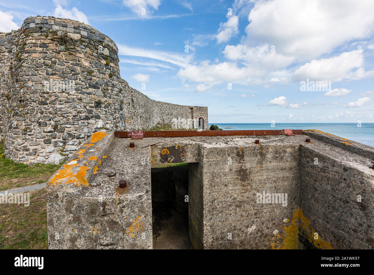 Vale castle hi-res stock photography and images - Alamy