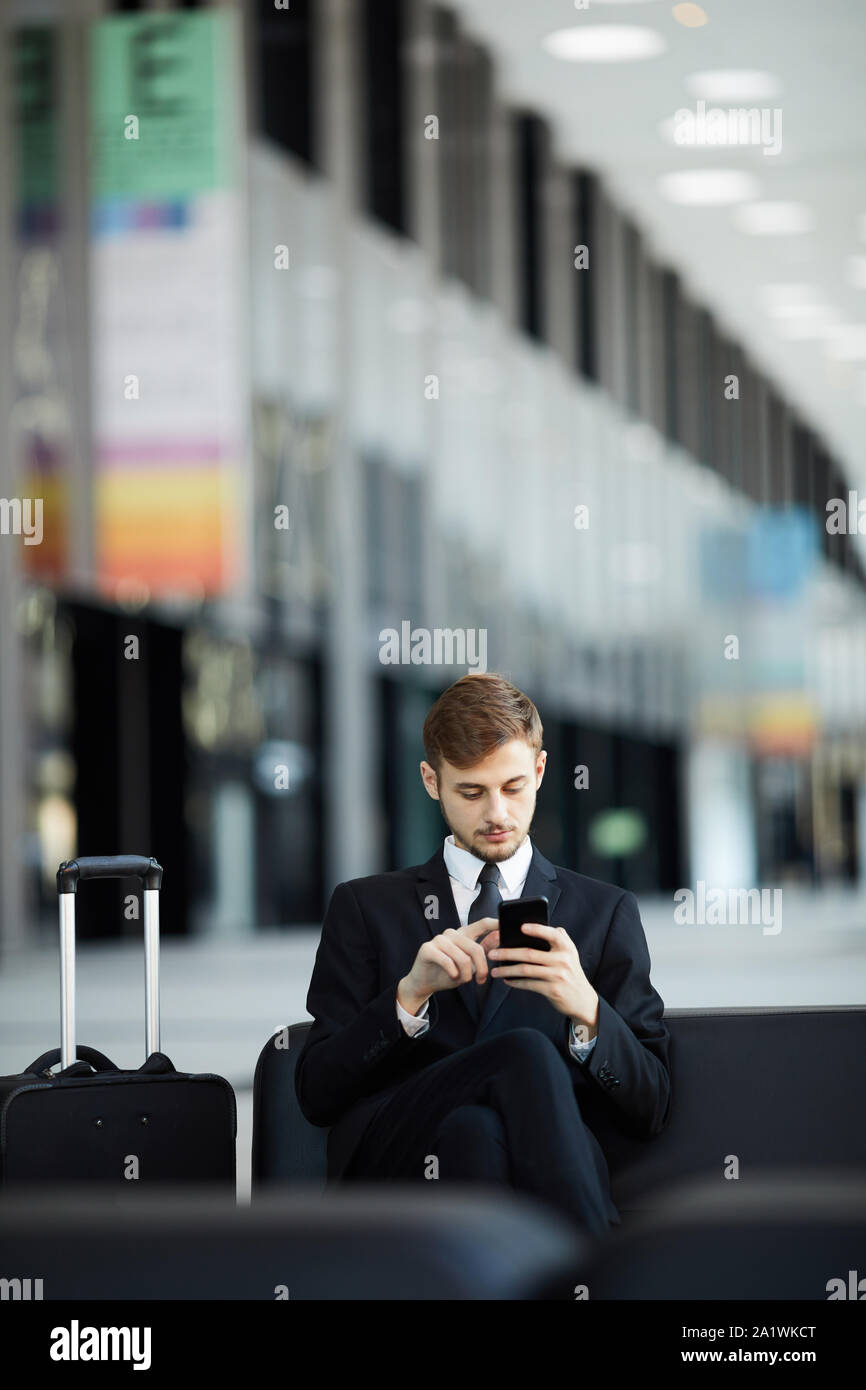 Airport vip lounge waiting room hi-res stock photography and images - Alamy