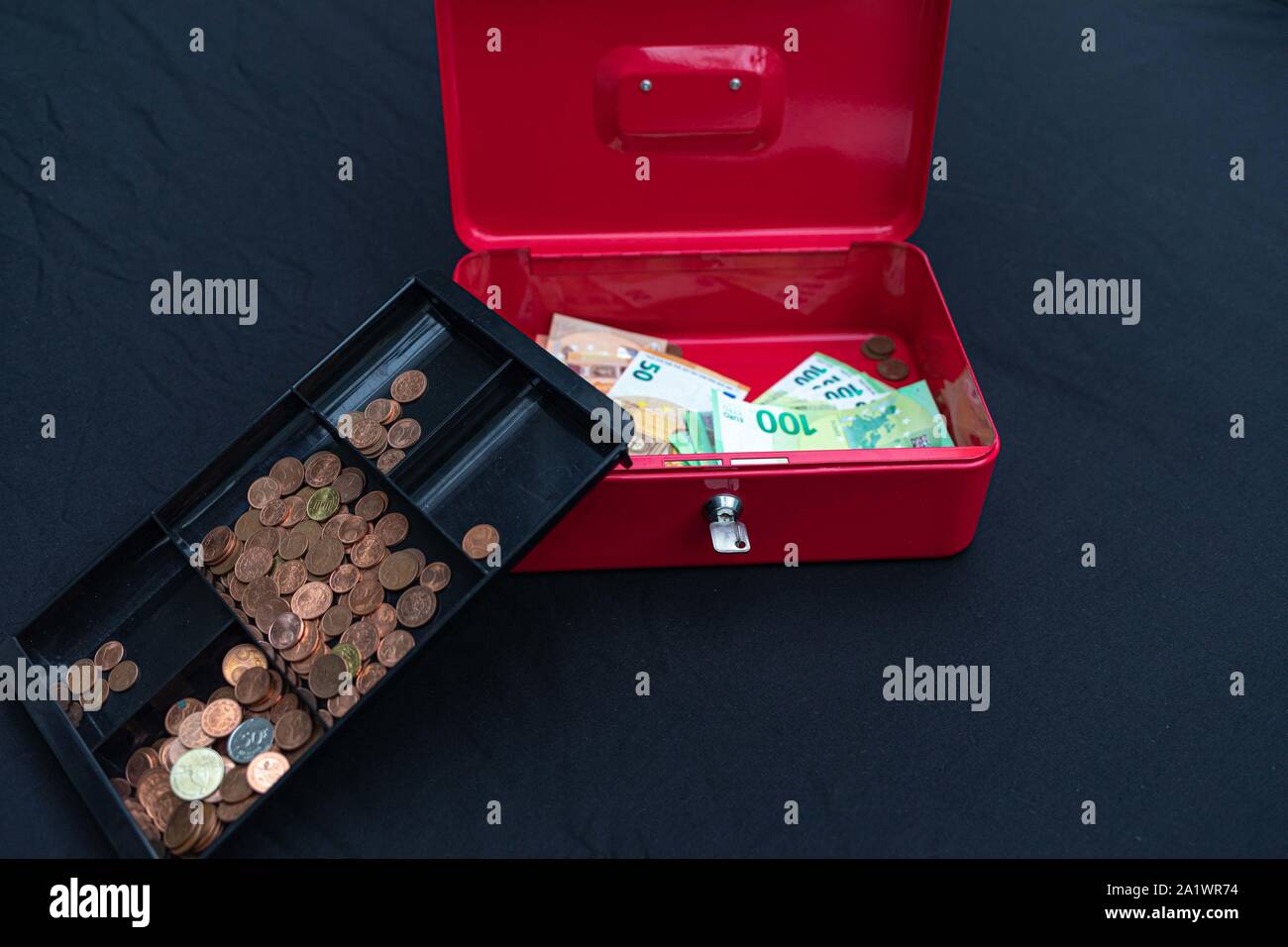 50 euro notes lie hi-res stock photography and images - Alamy