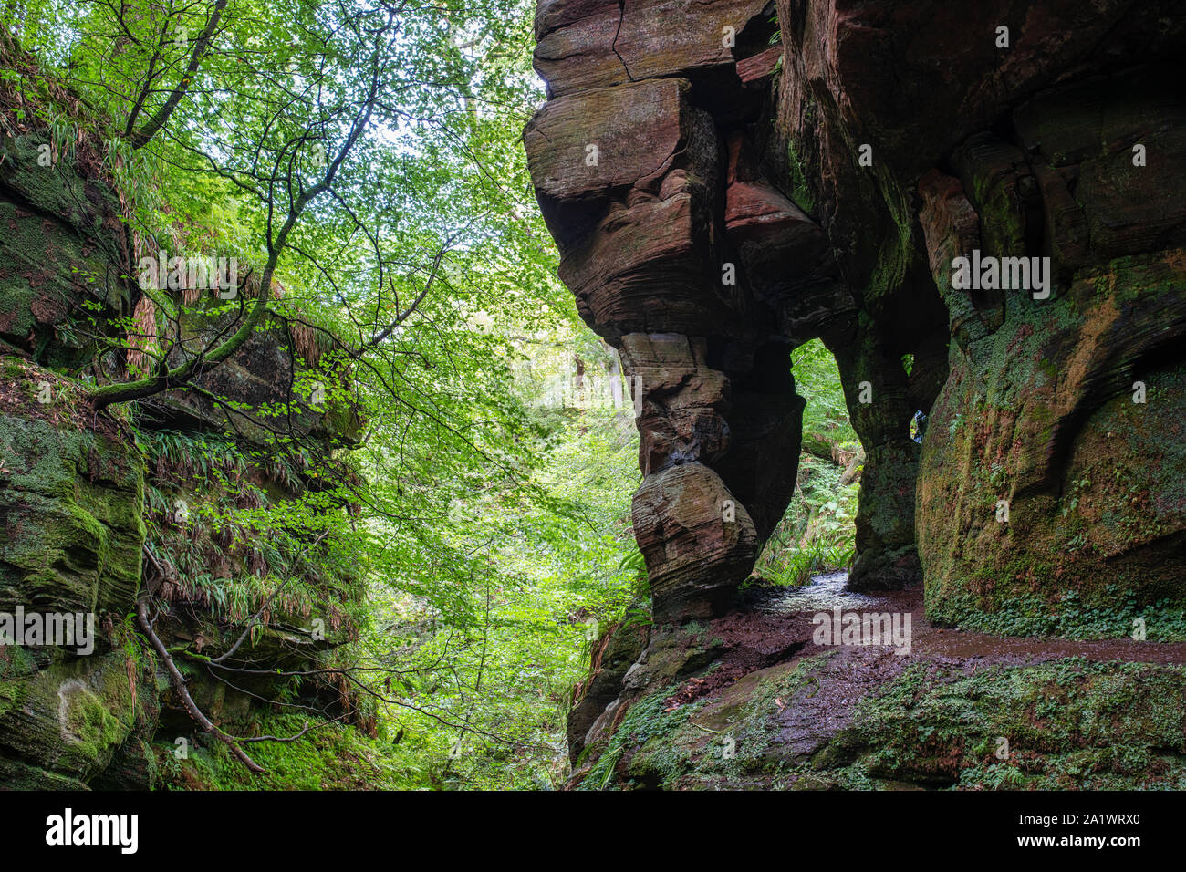 Natural arch scotland hi-res stock photography and images - Alamy