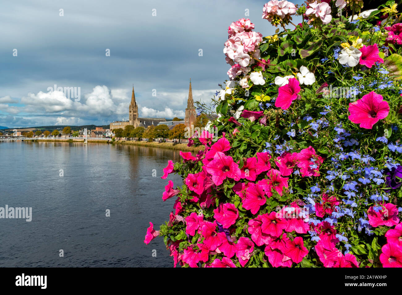 INVERNESS CITY SCOTLAND SPECTACULAR COLOURFUL SUMMER FLOWER ARRANGEMENT ...