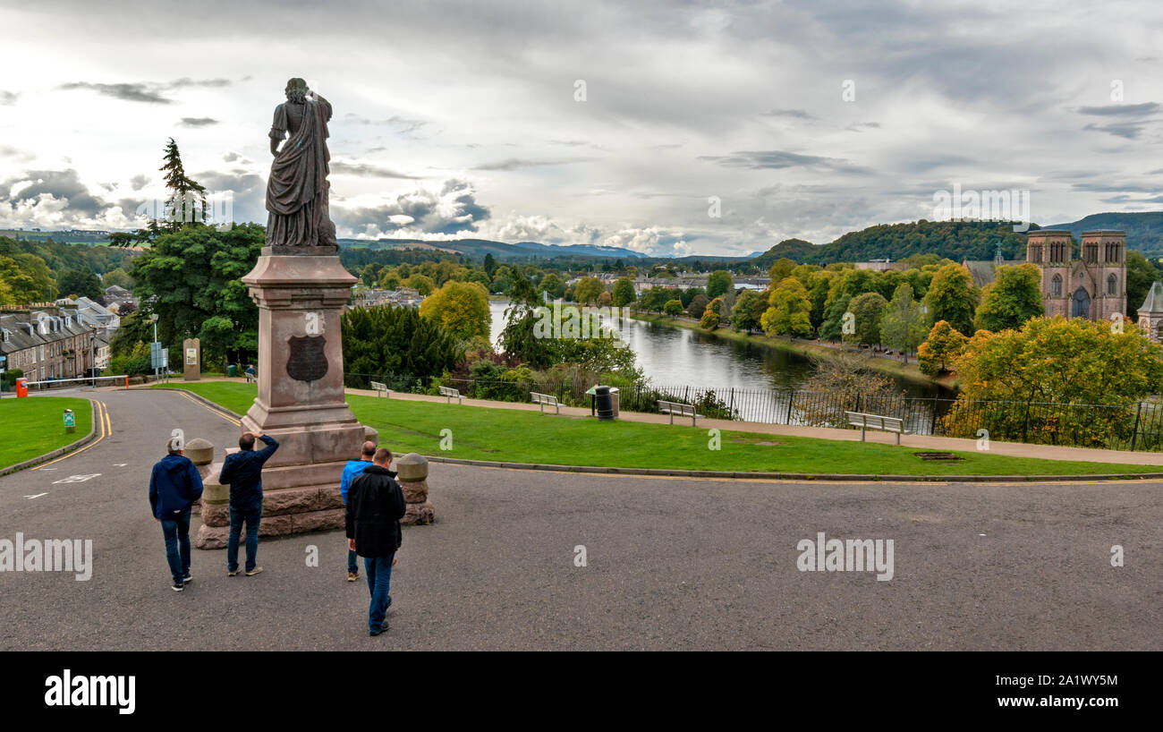 INVERNESS CITY SCOTLAND TOURISTS AND FLORA MACDONALD STATUE OVERLOOKING ...