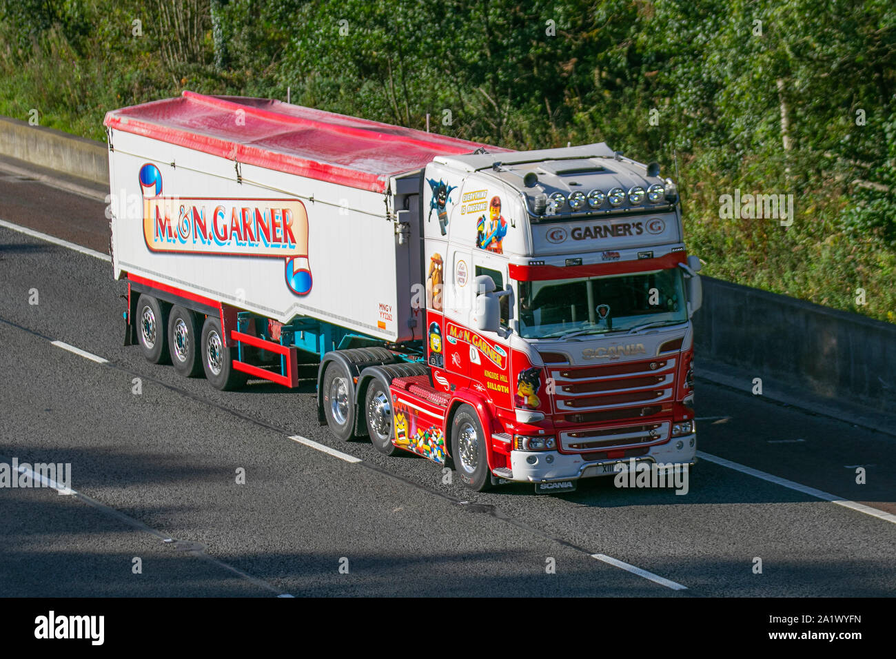 Bulk tippers hi-res stock photography and images - Alamy