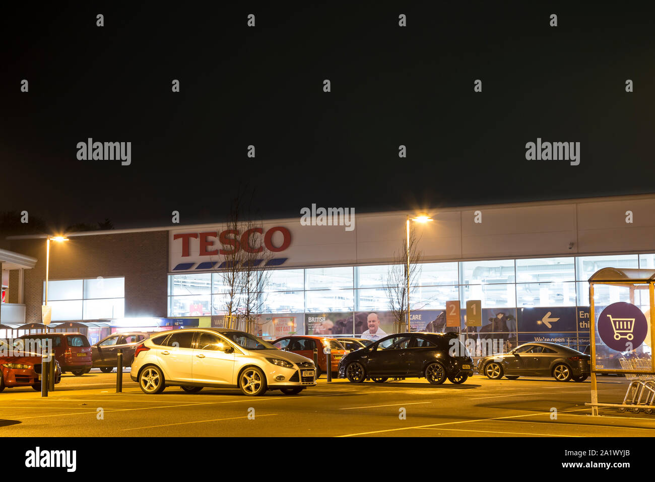 Tesco Store At Night High Resolution Stock Photography and Images - Alamy