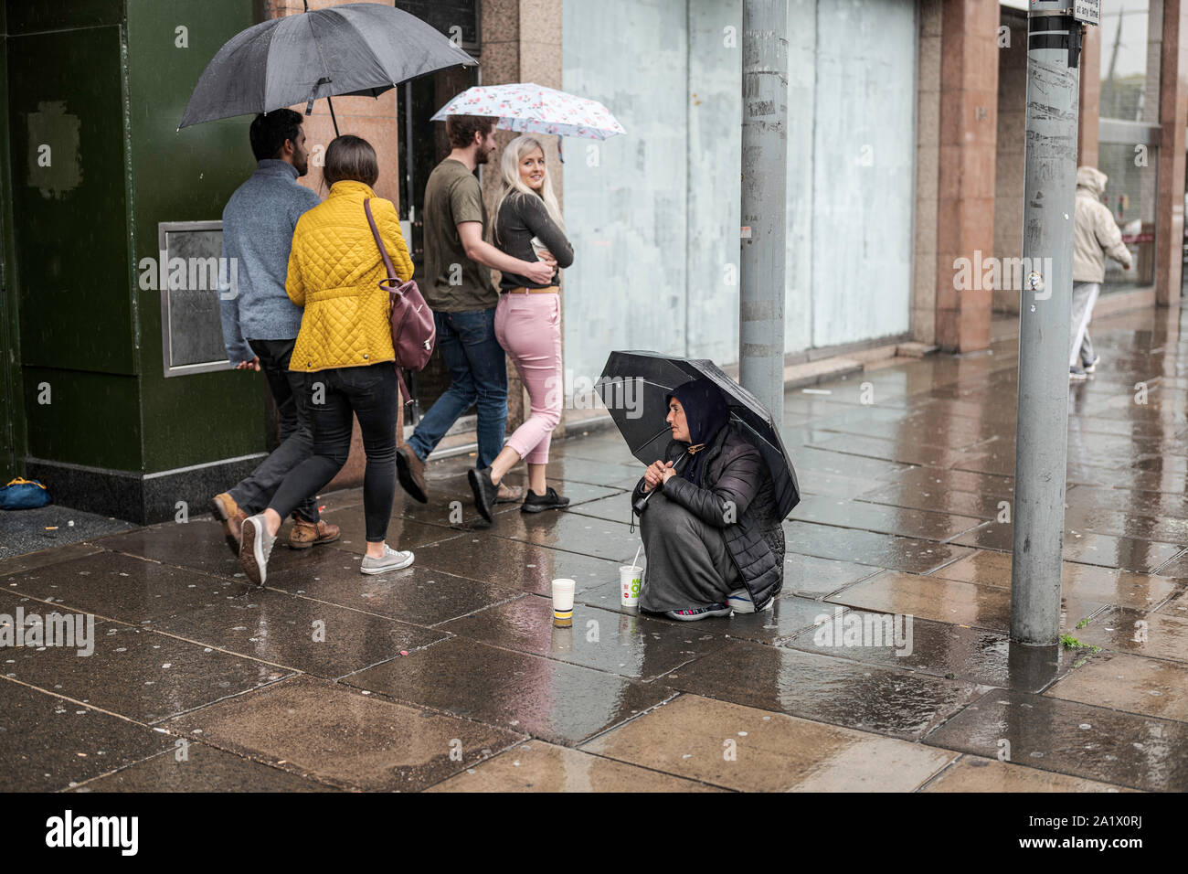 Edinburgh Poverty Stock Photos & Edinburgh Poverty Stock Images - Alamy