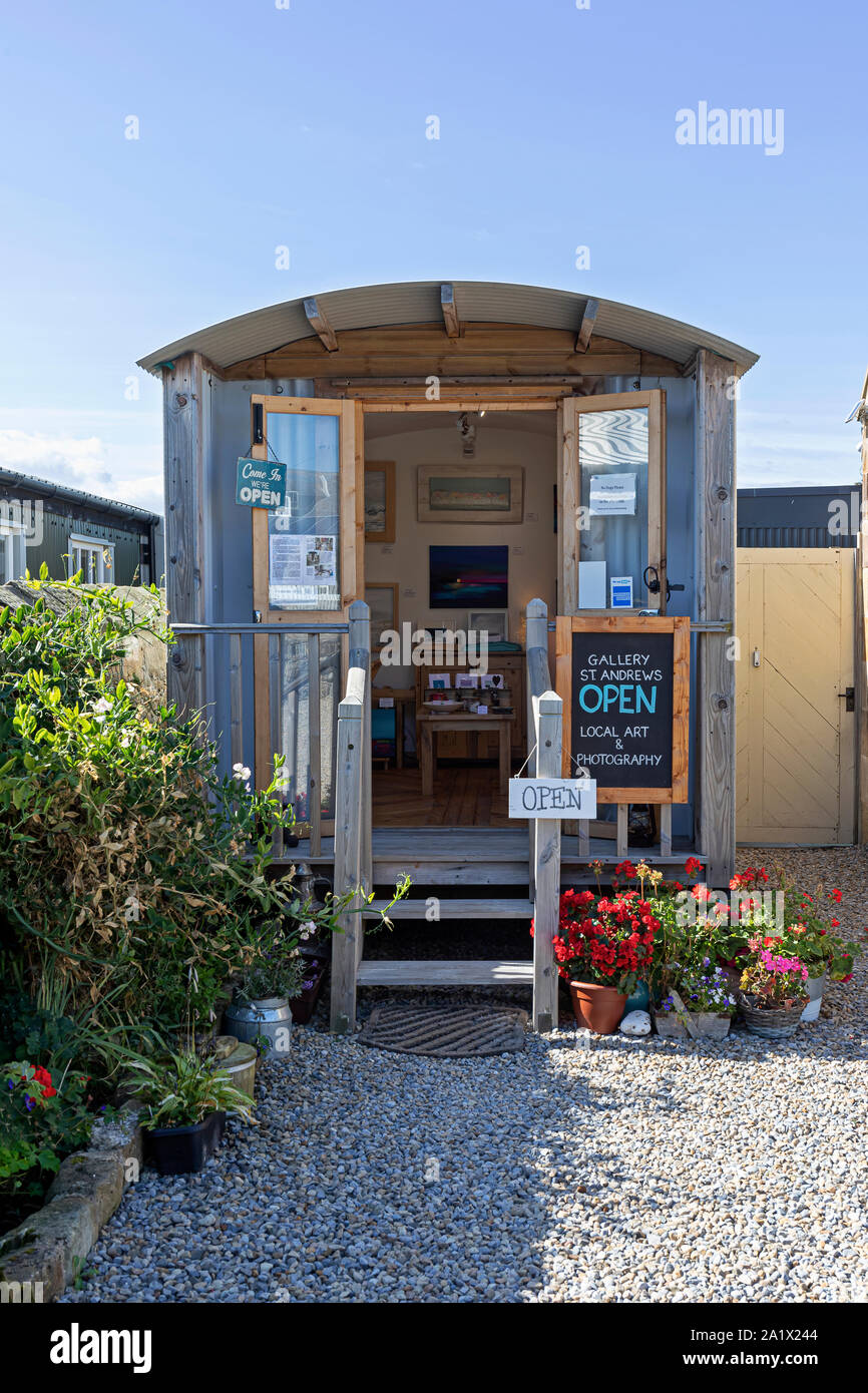 Boulmer lifeboat hi-res stock photography and images - Alamy