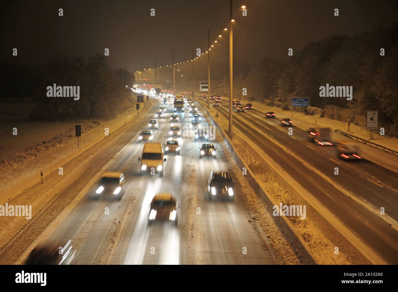 Motorway cars night hi-res stock photography and images - Alamy