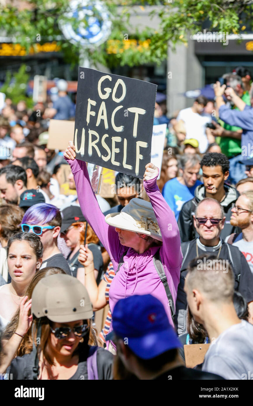 TORONTO, ONTARIO, CANADA - SEPTEMBER 27, 2019: 'Fridays for Future ...
