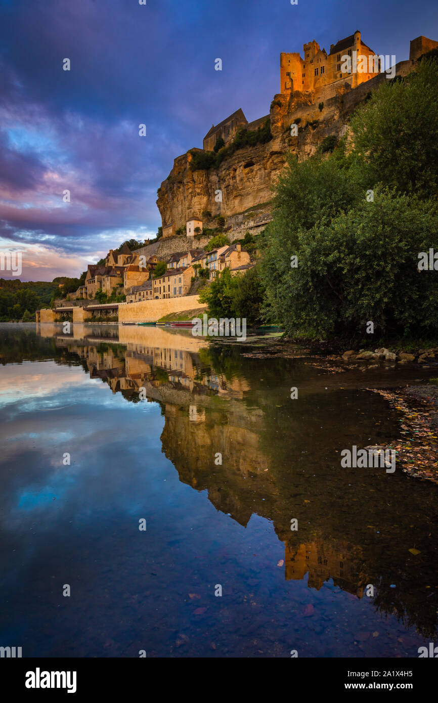 Dordogne river sarlat hi-res stock photography and images - Alamy