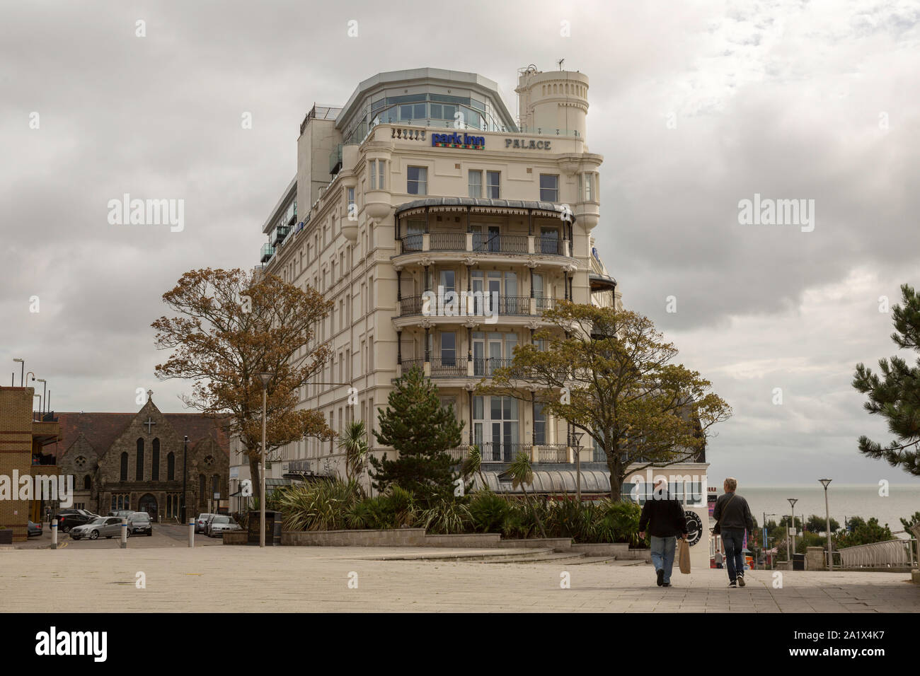 Park Inn by Radisson Palace, Southend-On-Sea, UK Stock Photo - Alamy