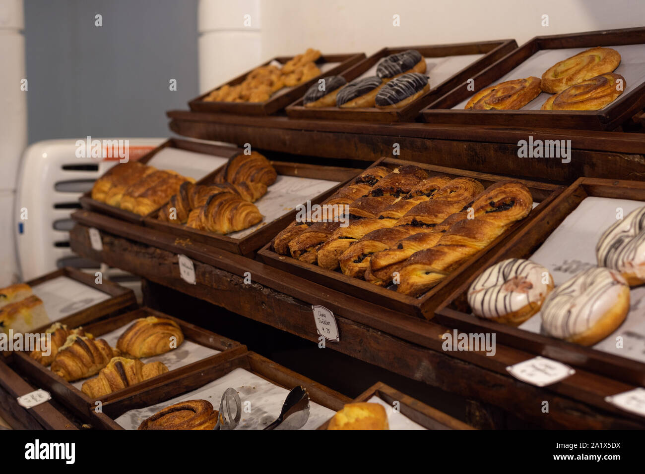 French Bakery Storefront High Resolution Stock Photography and Images ...