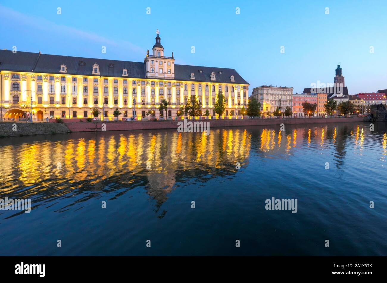 Main building of Wroclaw University, Mathematical Tower, evening ...