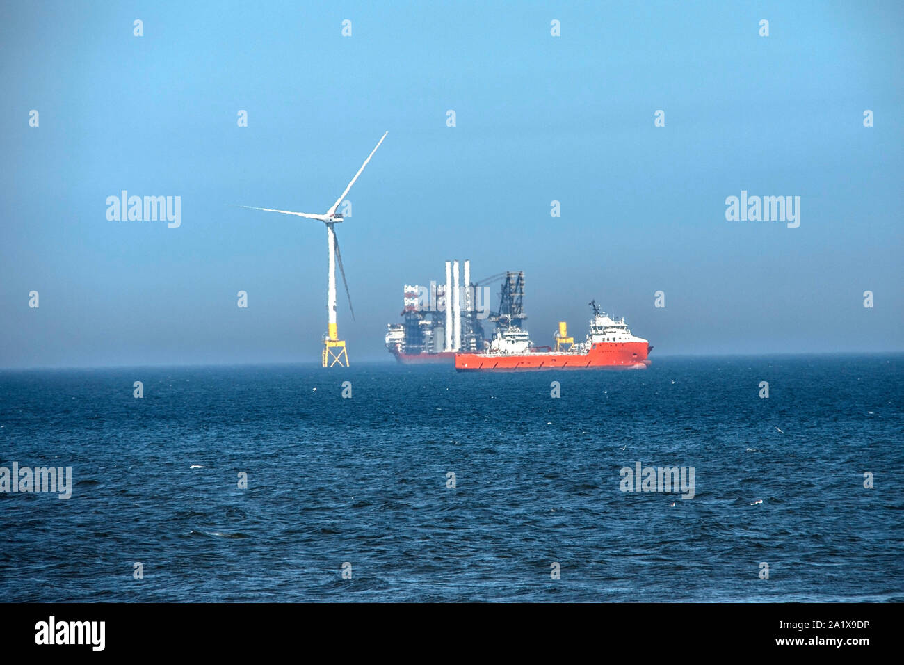 Floating offshore wind farm scotland hi-res stock photography and ...