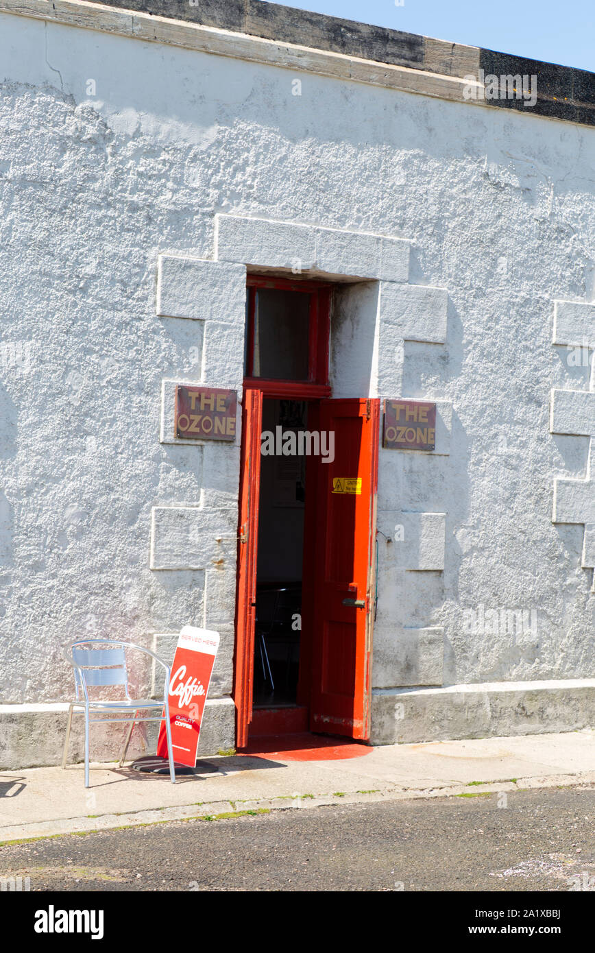 Ozone cafe hi-res stock photography and images - Alamy